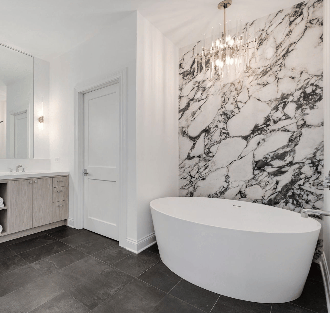 Slab Walls - Granite & Marble Specialties